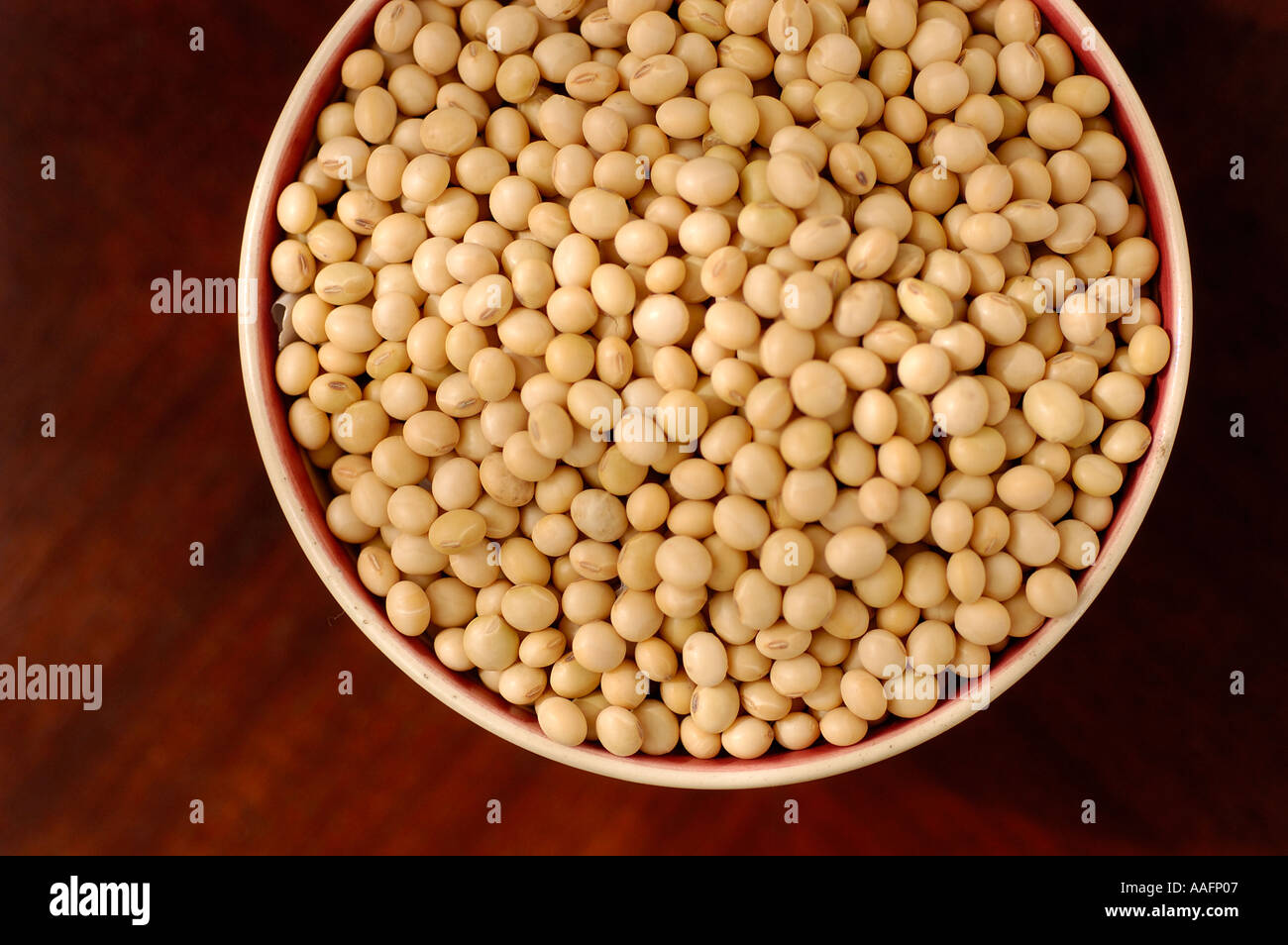 Soja beans hi-res stock photography and images - Alamy