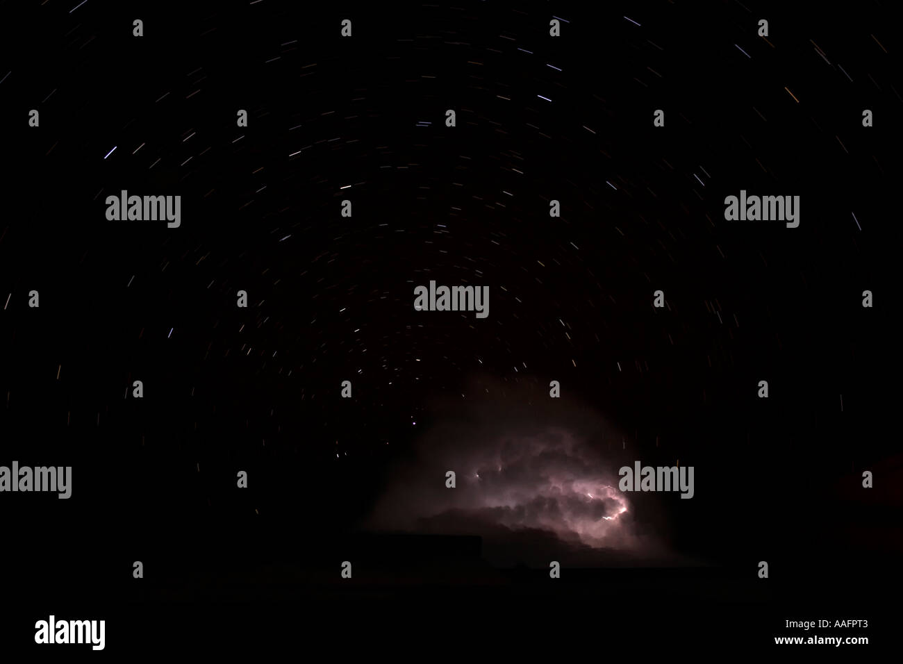 Night sky with stars showing rotation of stars around pole star in 554 ...