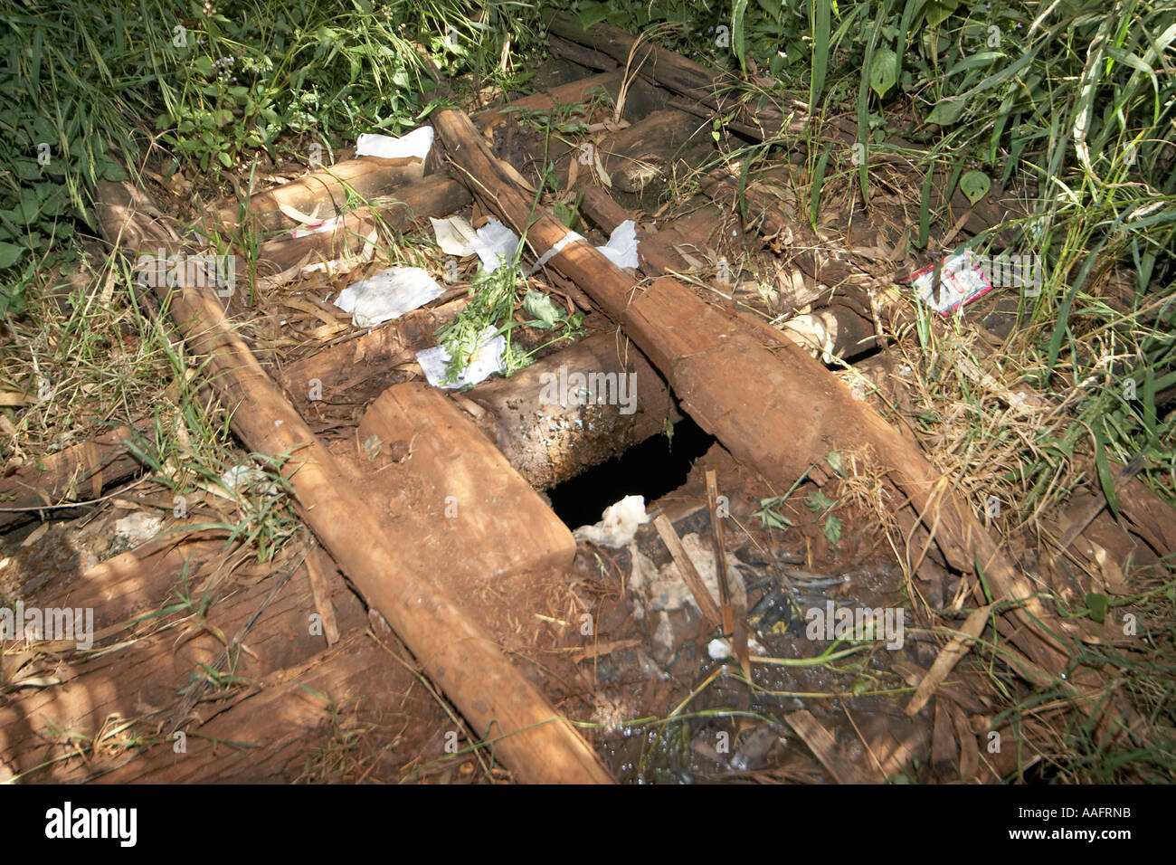 Hole In The Ground Toilet High Resolution Stock Photography and Images ...