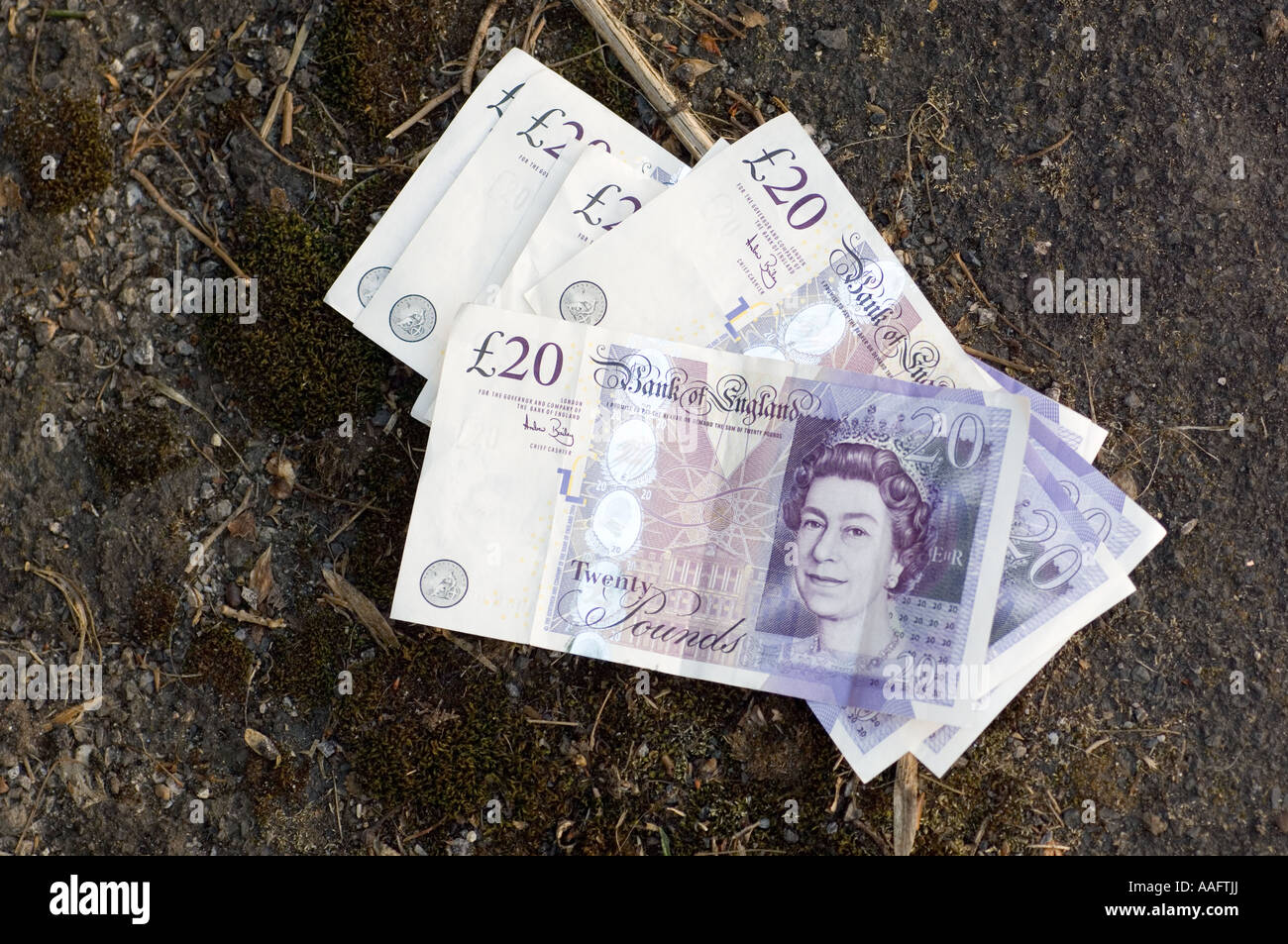 New 20 pound note hi-res stock photography and images - Alamy