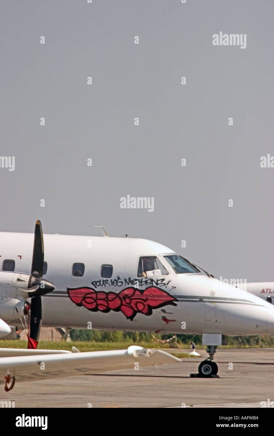 Bomb damage planes hi-res stock photography and images - Alamy