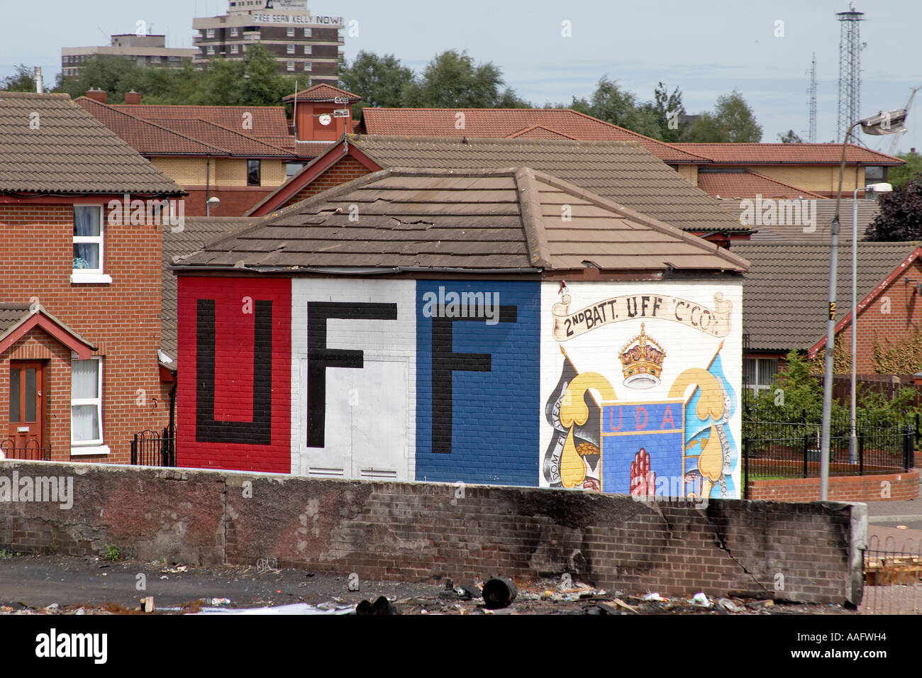 Loyalist Unionist UFF logos murals signs and graffiti on Shankill Road ...