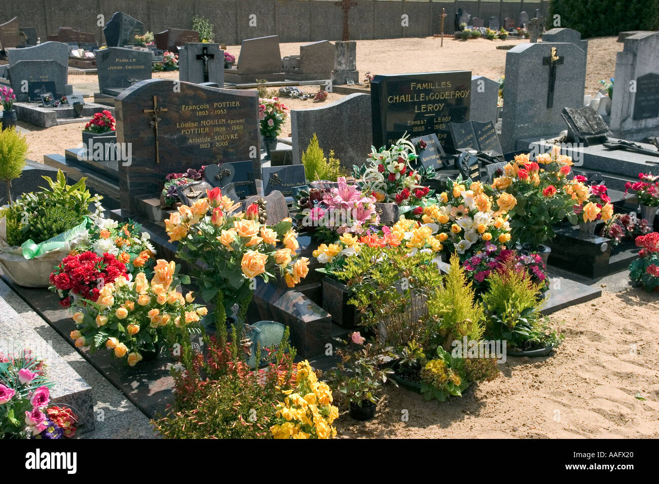 Free french cross symbol hi-res stock photography and images - Alamy