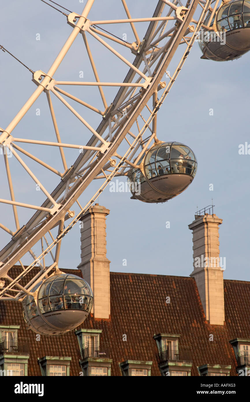 London marriott hotel county hall hi-res stock photography and images ...