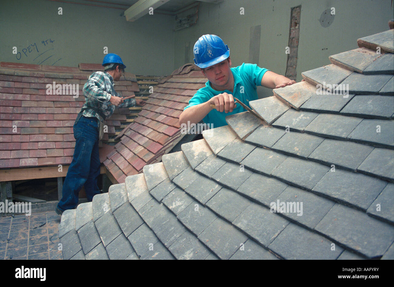 Roof apprentice hi-res stock photography and images - Alamy