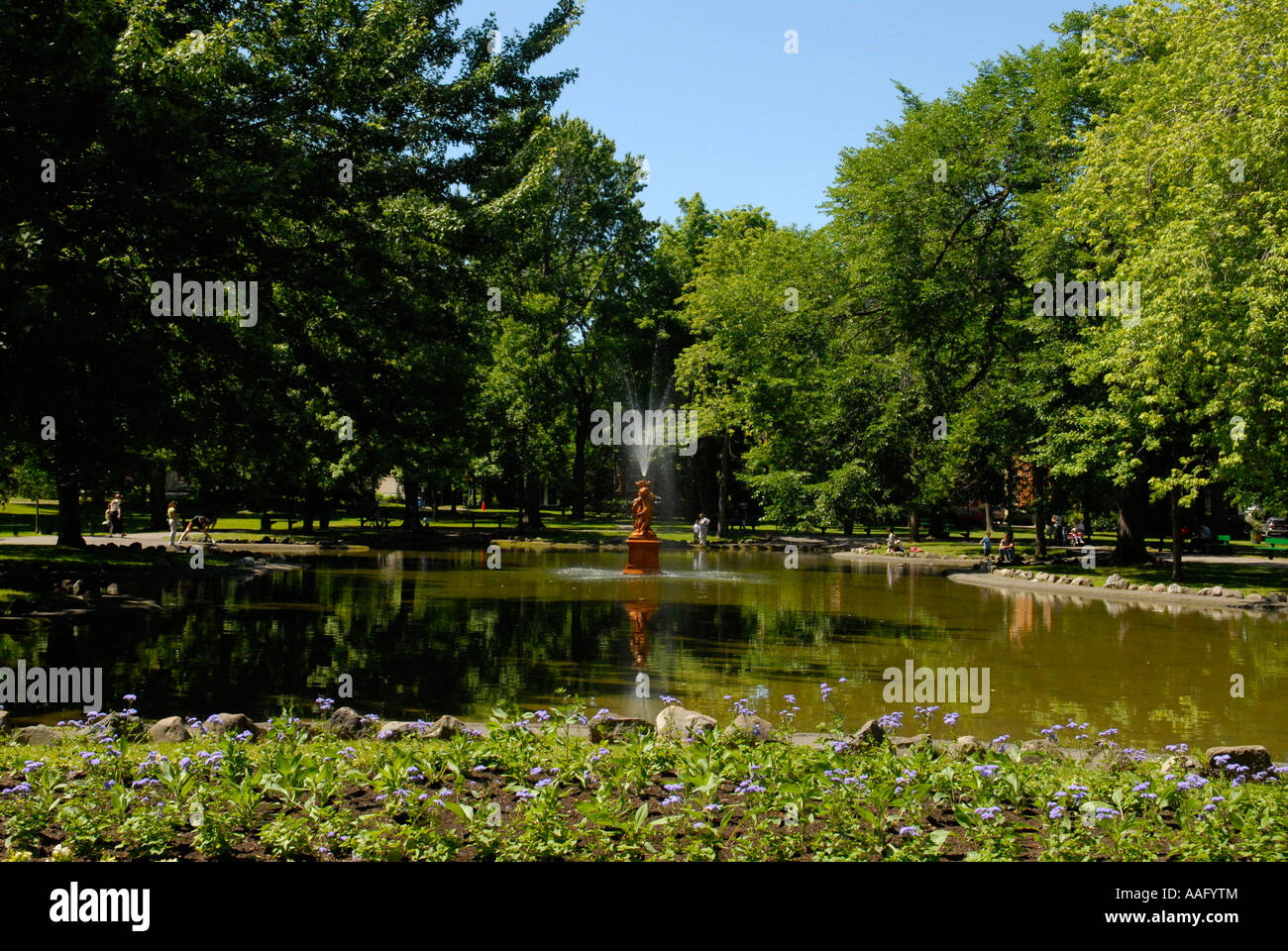 Outremont park hi-res stock photography and images - Alamy