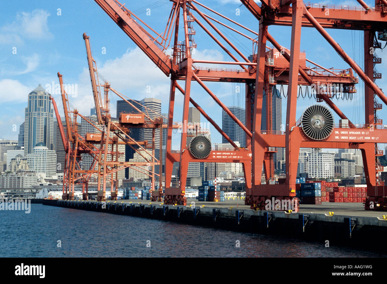 Dockside cranes at Seattle container port, Washington state, USA Stock ...