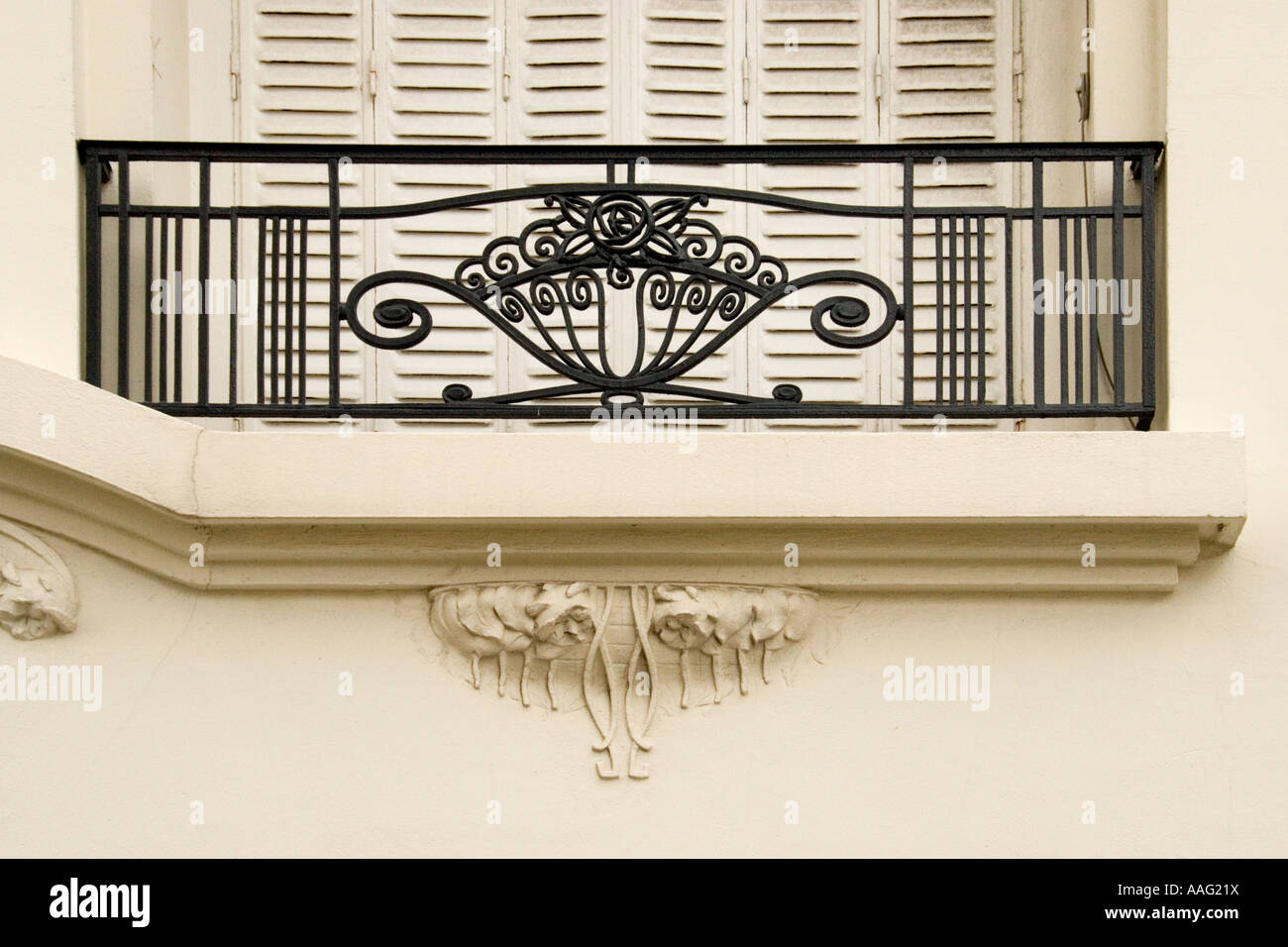 Detail of Paris apartment building, 1927, Jean Boucher and G Chevillard ...