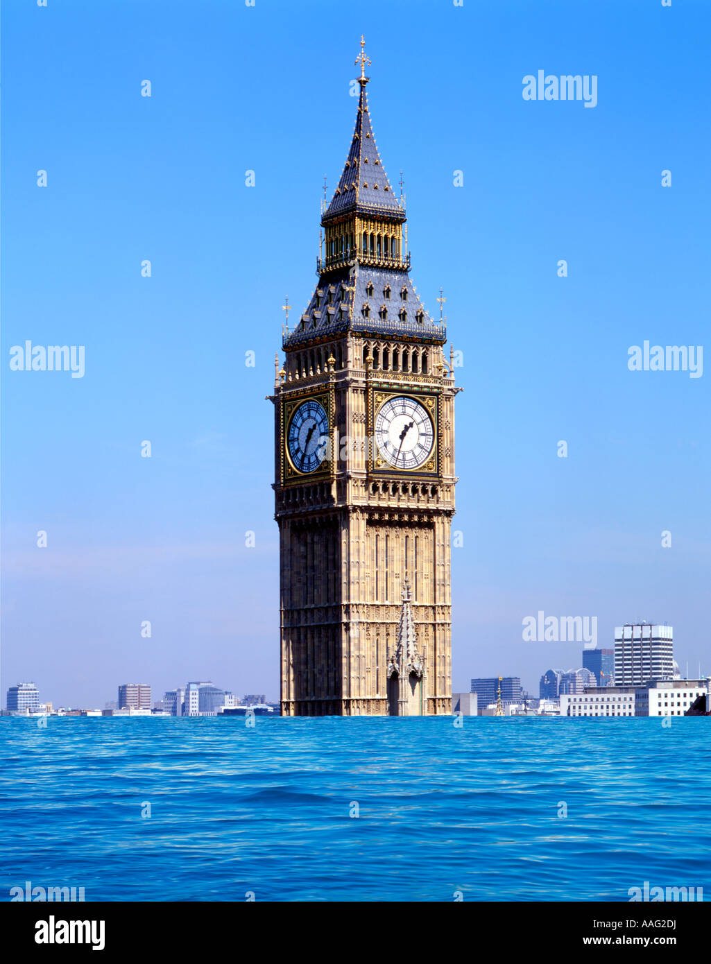London flood composite hi-res stock photography and images - Alamy