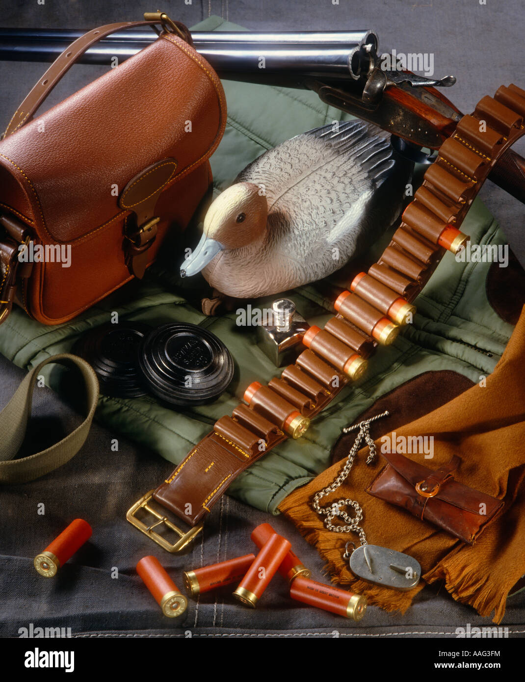 Hunting gun hi-res stock photography and images - Alamy