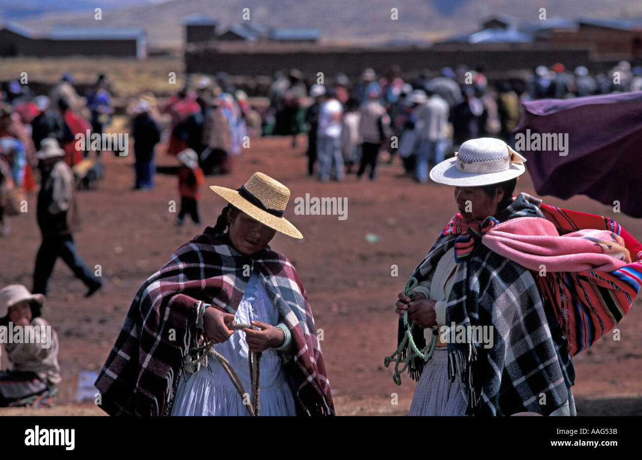 Hats peru puno people hi-res stock photography and images - Alamy