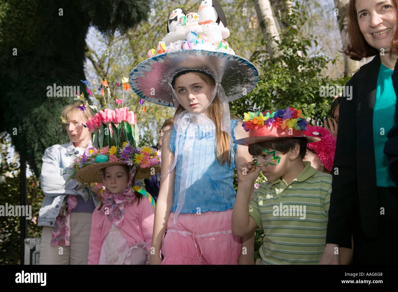 Contestant in the Easter Bonnet contest at the Tavern on the Park in ...