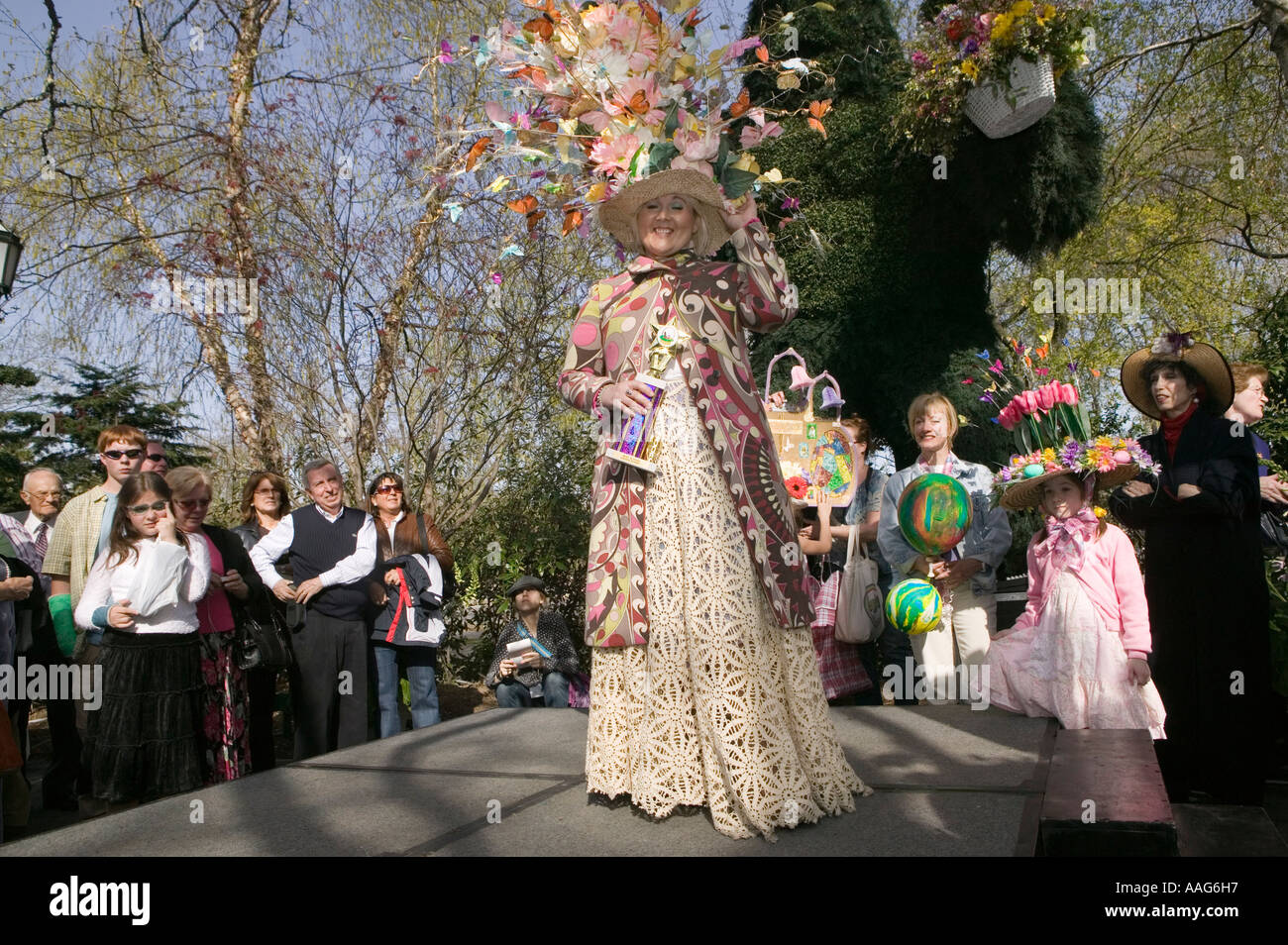 Easter Bonnet Competition Stock Photos & Easter Bonnet Competition ...