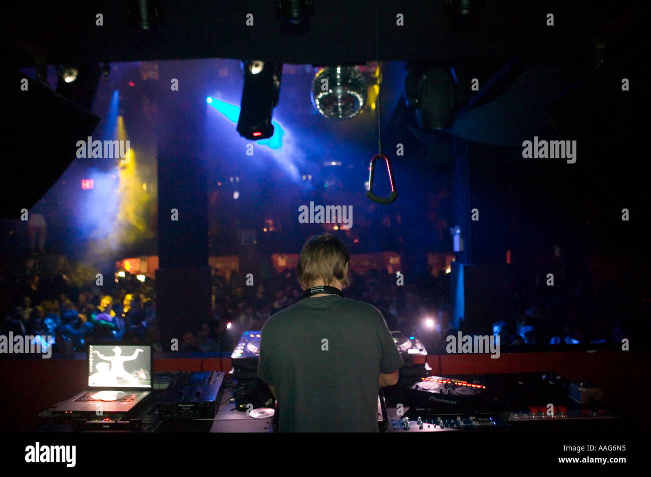 A DJ performs in a New York City nightclub USA April 2006 Stock Photo ...