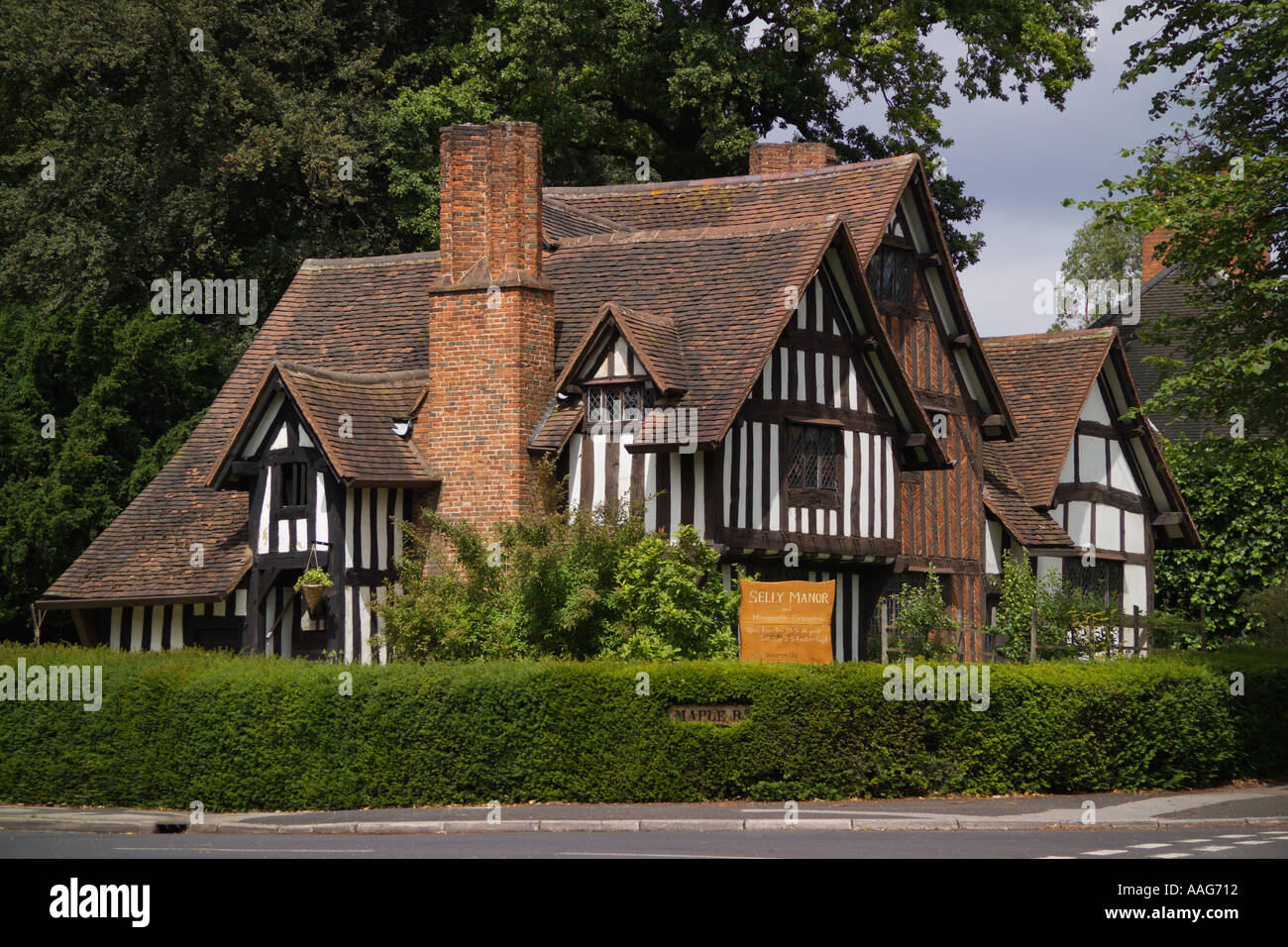 Selly Manor Bournville Birmingham England Stock Photo - Alamy
