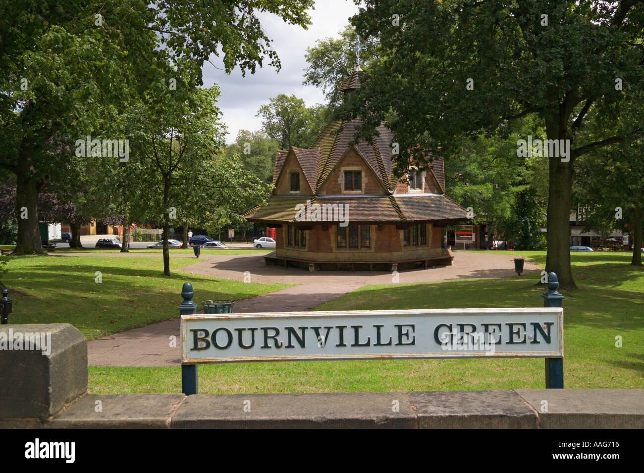 Bournville green hi-res stock photography and images - Alamy