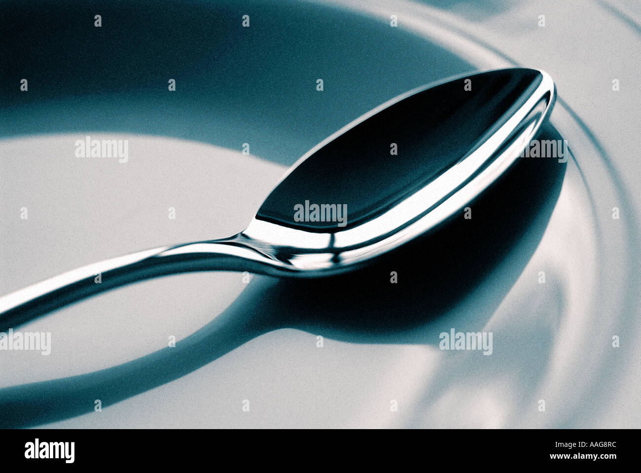 Silver plate plated cutlery hi-res stock photography and images - Alamy