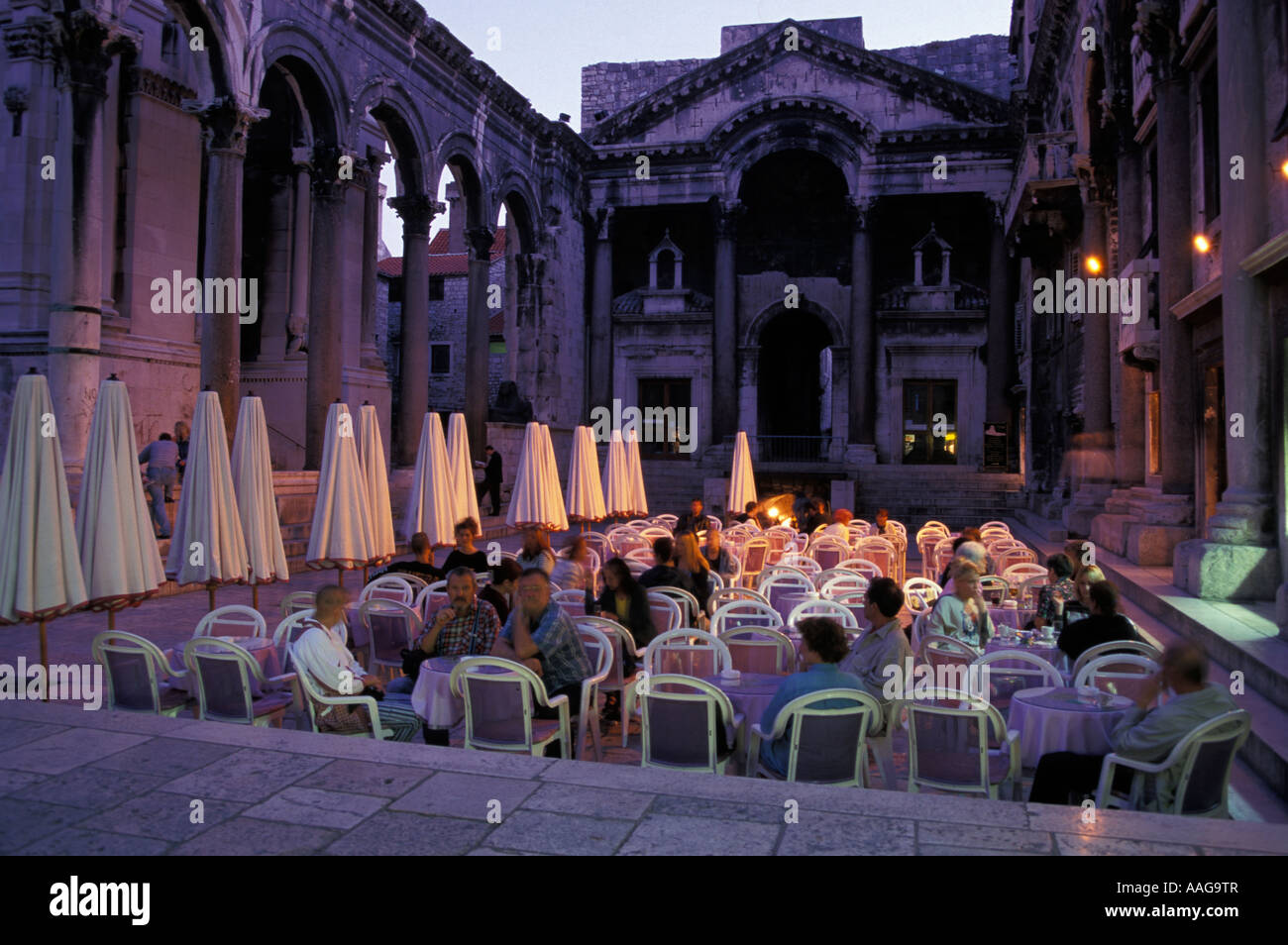People sitting in pavement cafe at Peristil Diocletian s Palace Split ...