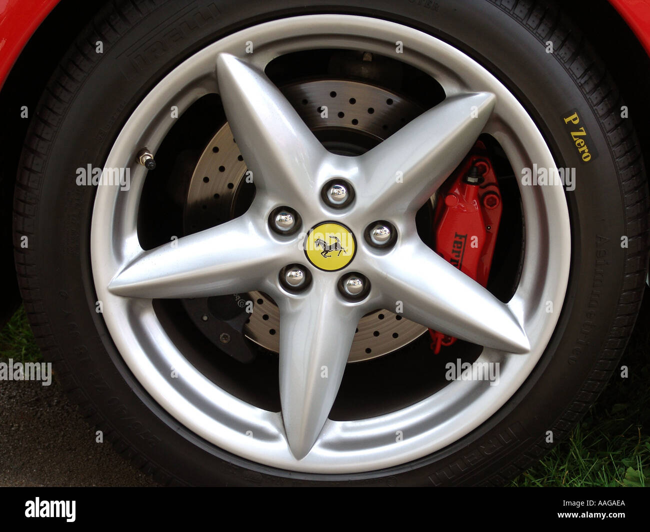 Ferrari crest hi-res stock photography and images - Alamy