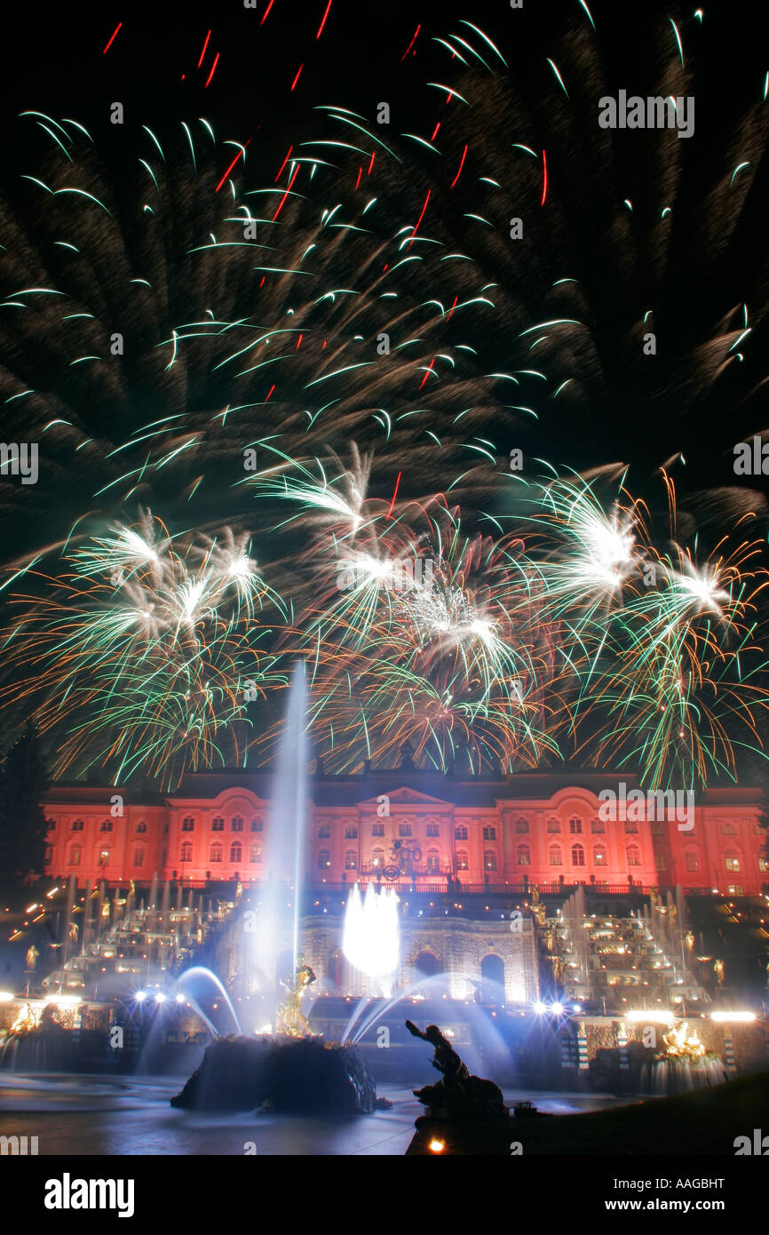 Firework cascade hi-res stock photography and images - Alamy