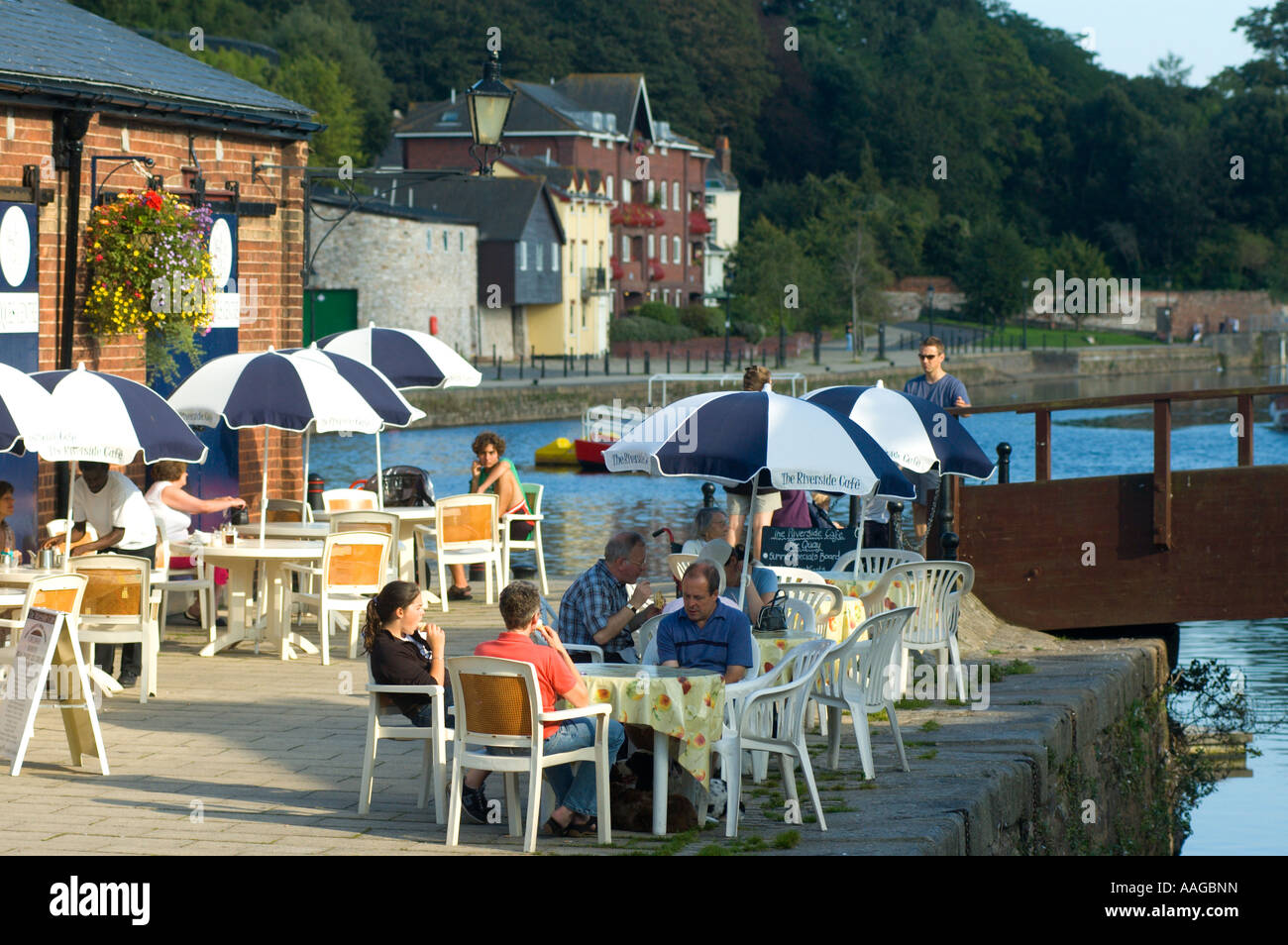 Exeter quay restaurant hi-res stock photography and images - Alamy
