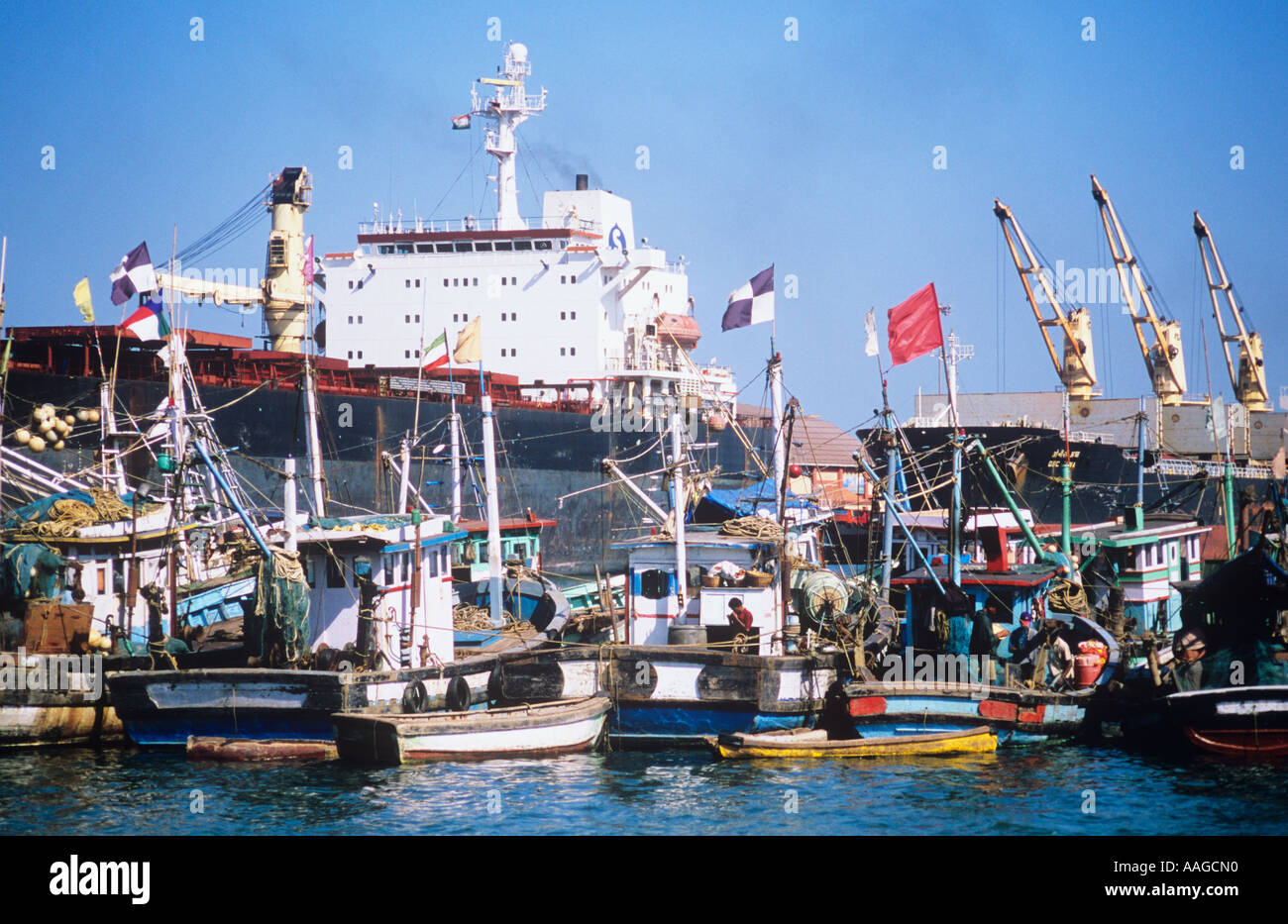 India goa port city mormugao hi-res stock photography and images - Alamy