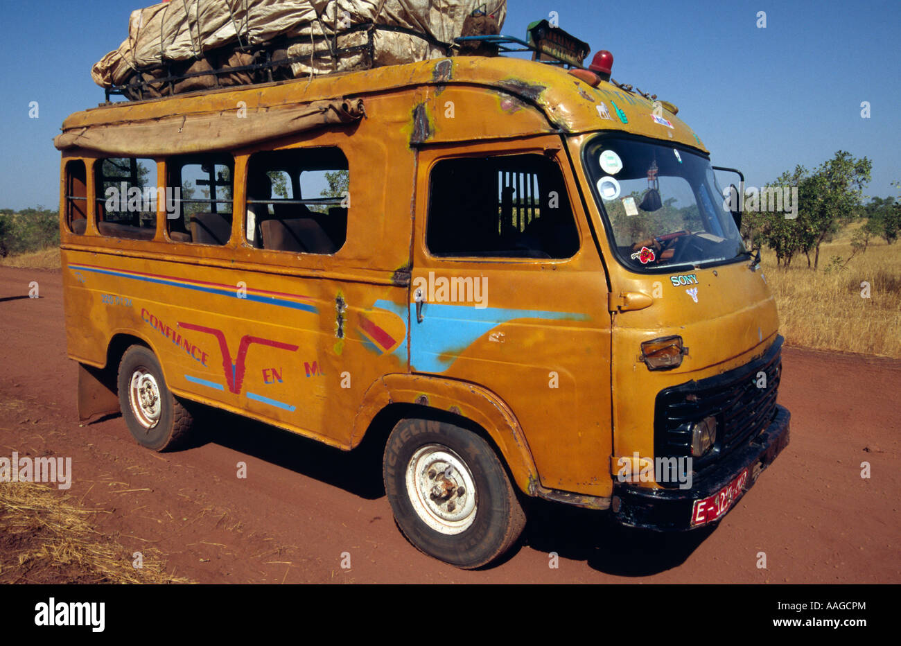 African transport hi-res stock photography and images - Alamy