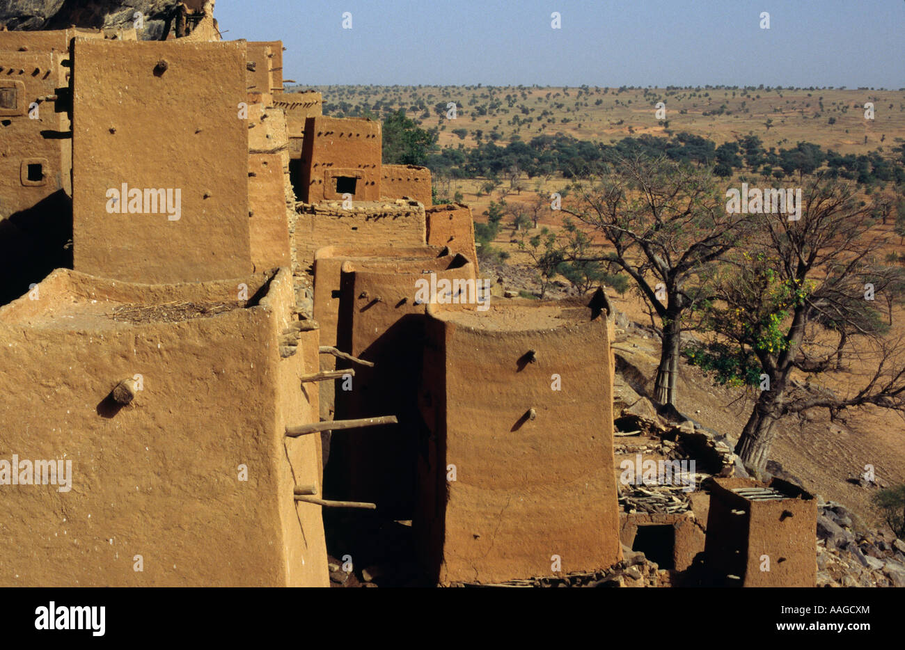 Dogon architecture hi-res stock photography and images - Alamy