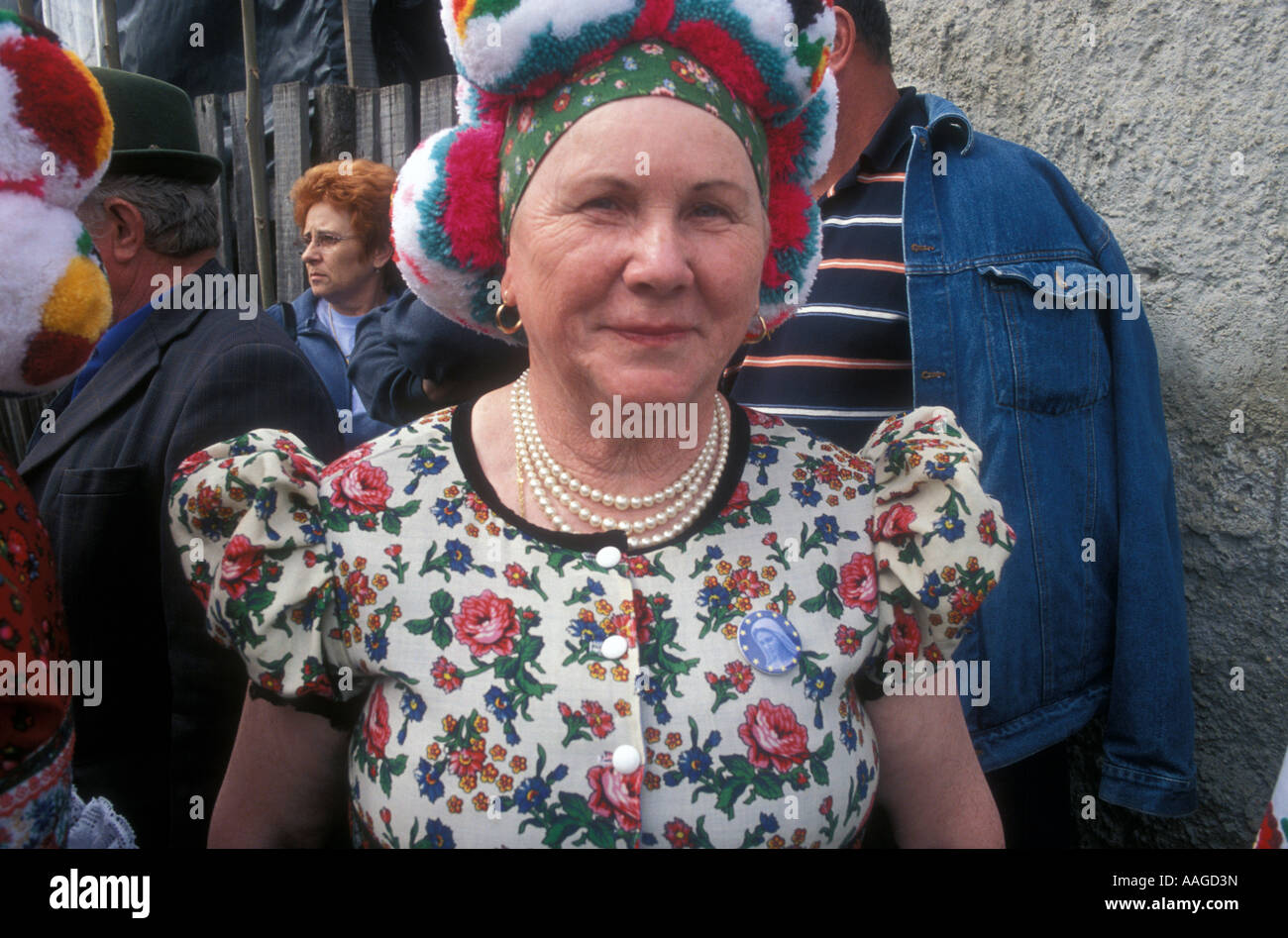 Hungarian people traditional clothes hi-res stock photography and ...