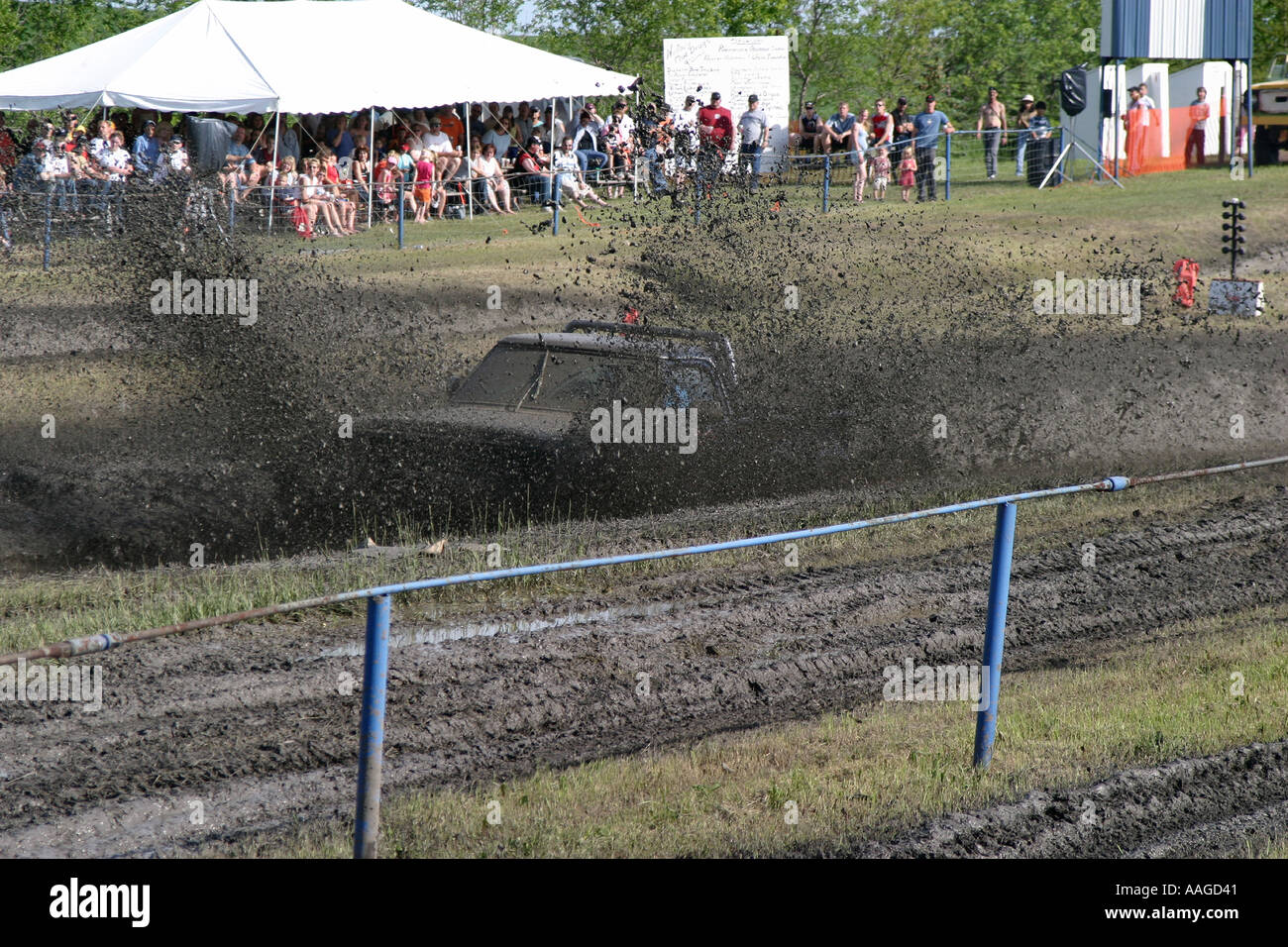 Mud drag racing hi-res stock photography and images - Alamy