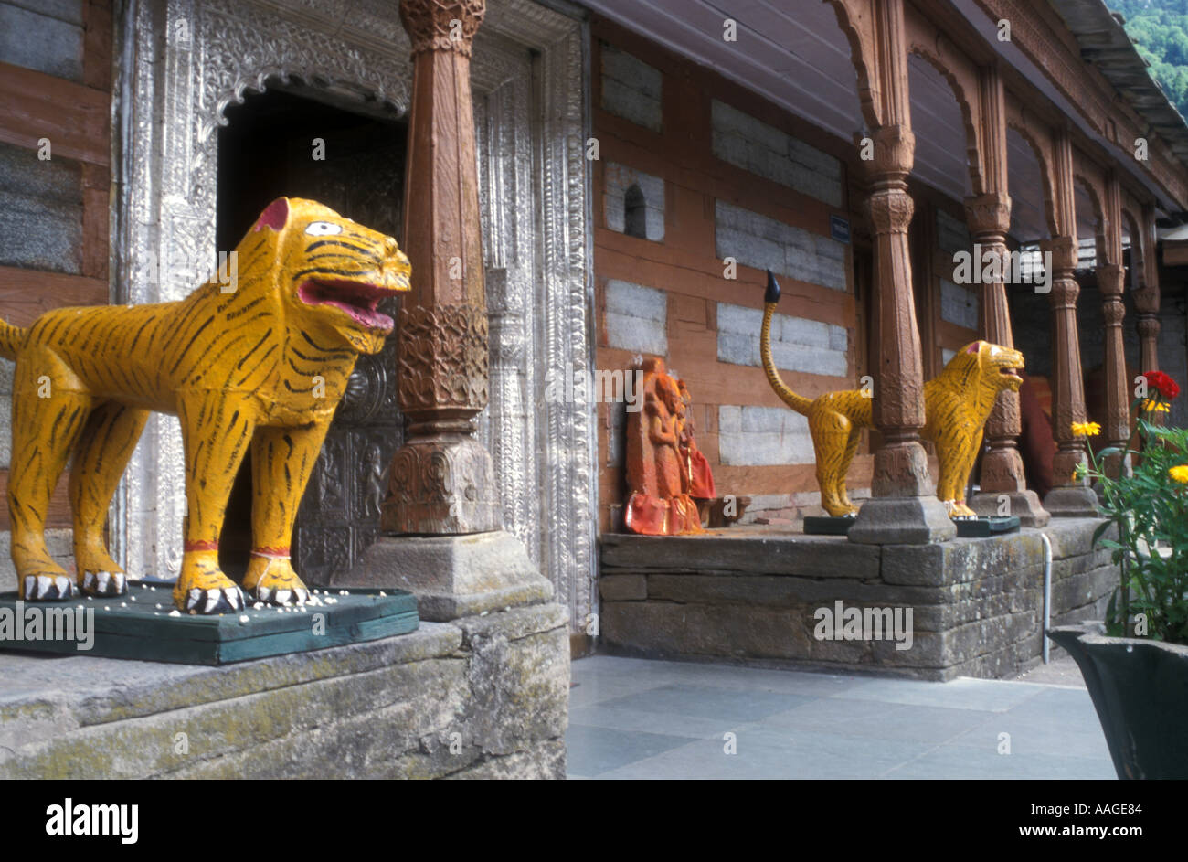 Sarahan hi-res stock photography and images - Alamy