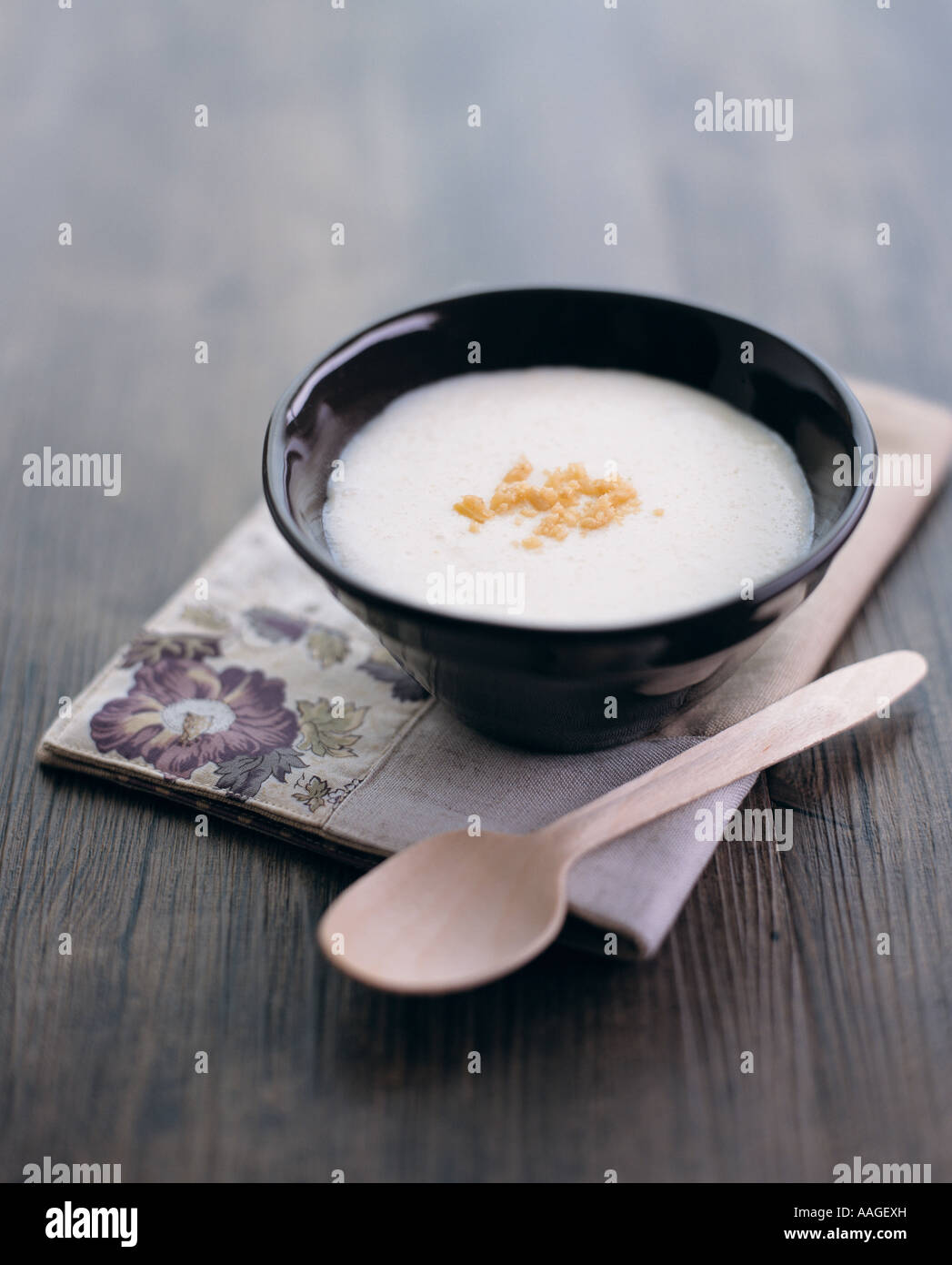 Tarak hi-res stock photography and images - Alamy