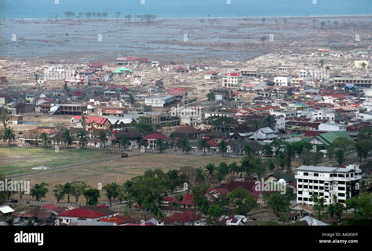 Banda aceh 2004 hi-res stock photography and images - Alamy
