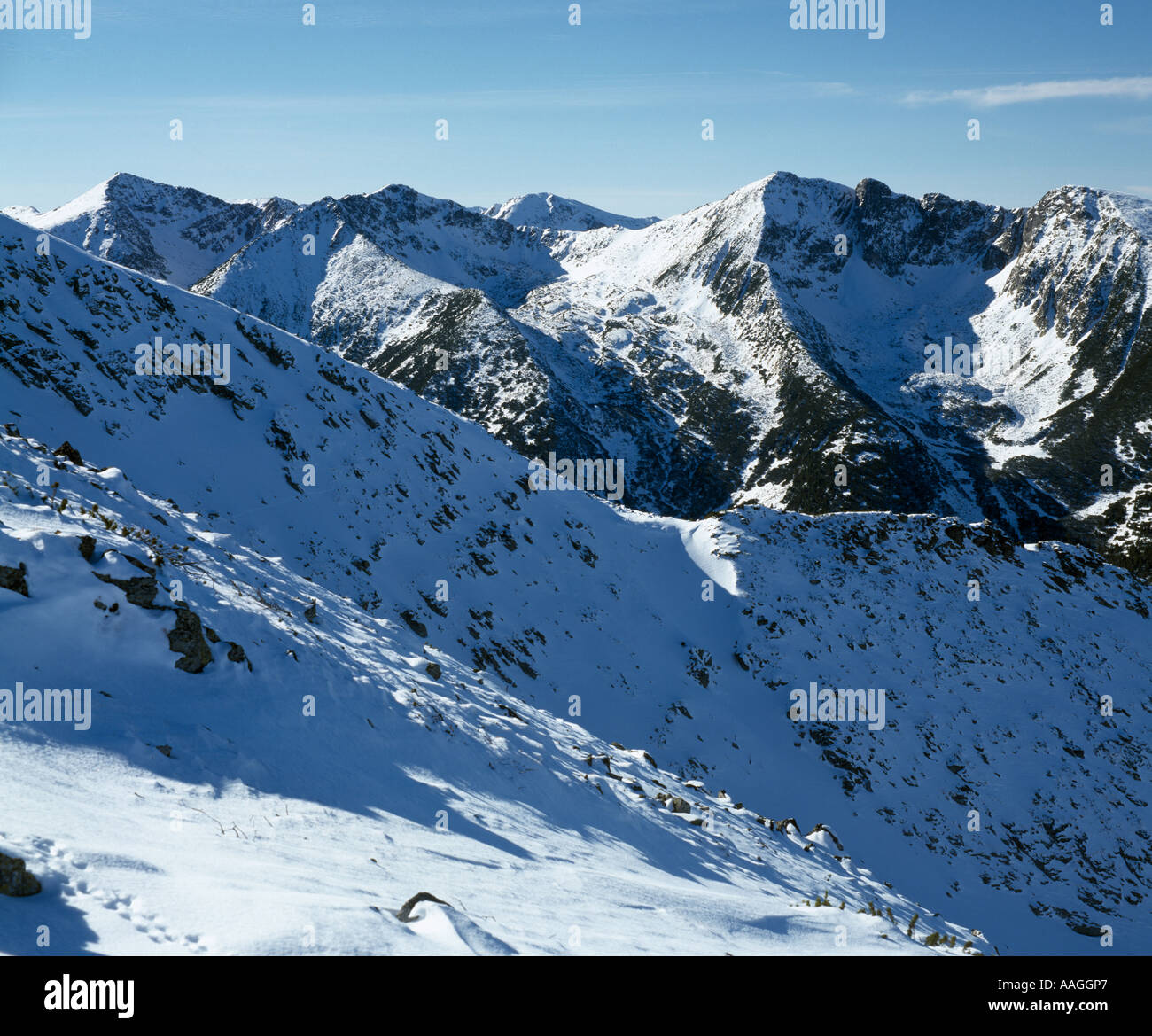 Winter scene, Rila mountain, peaks near Scary (Strashno) lake, panorama ...