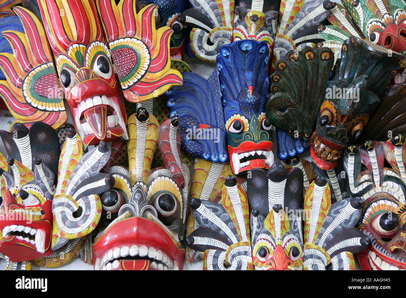 Making of traditional masks in Sri Lanka Stock Photo - Alamy