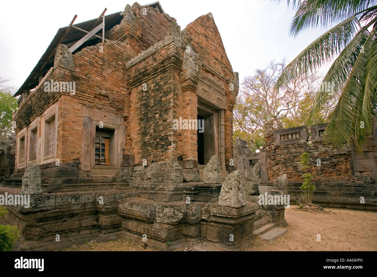 Phnom Chisor temple Phnom Penh Cambodia Stock Photo - Alamy
