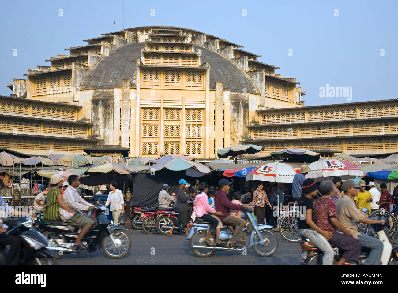 Central Market Phnom Phen Cambodia Stock Photo - Alamy