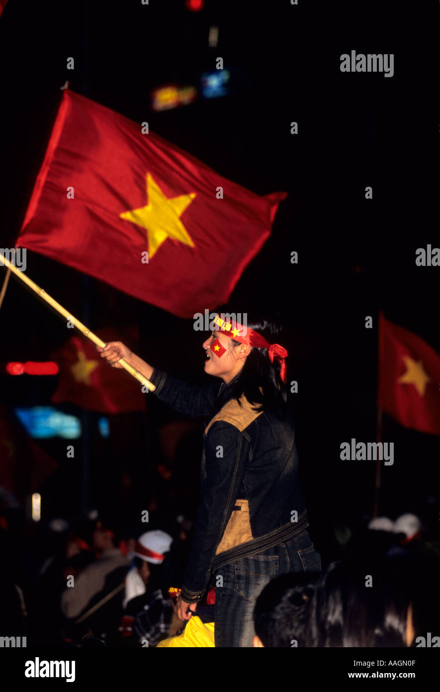 Celebrations in Hanoi after Vietnam's semi final win in the 2003 SEA ...