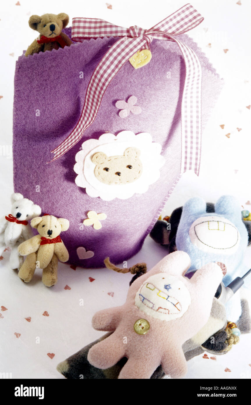 Present object objects hi-res stock photography and images - Alamy