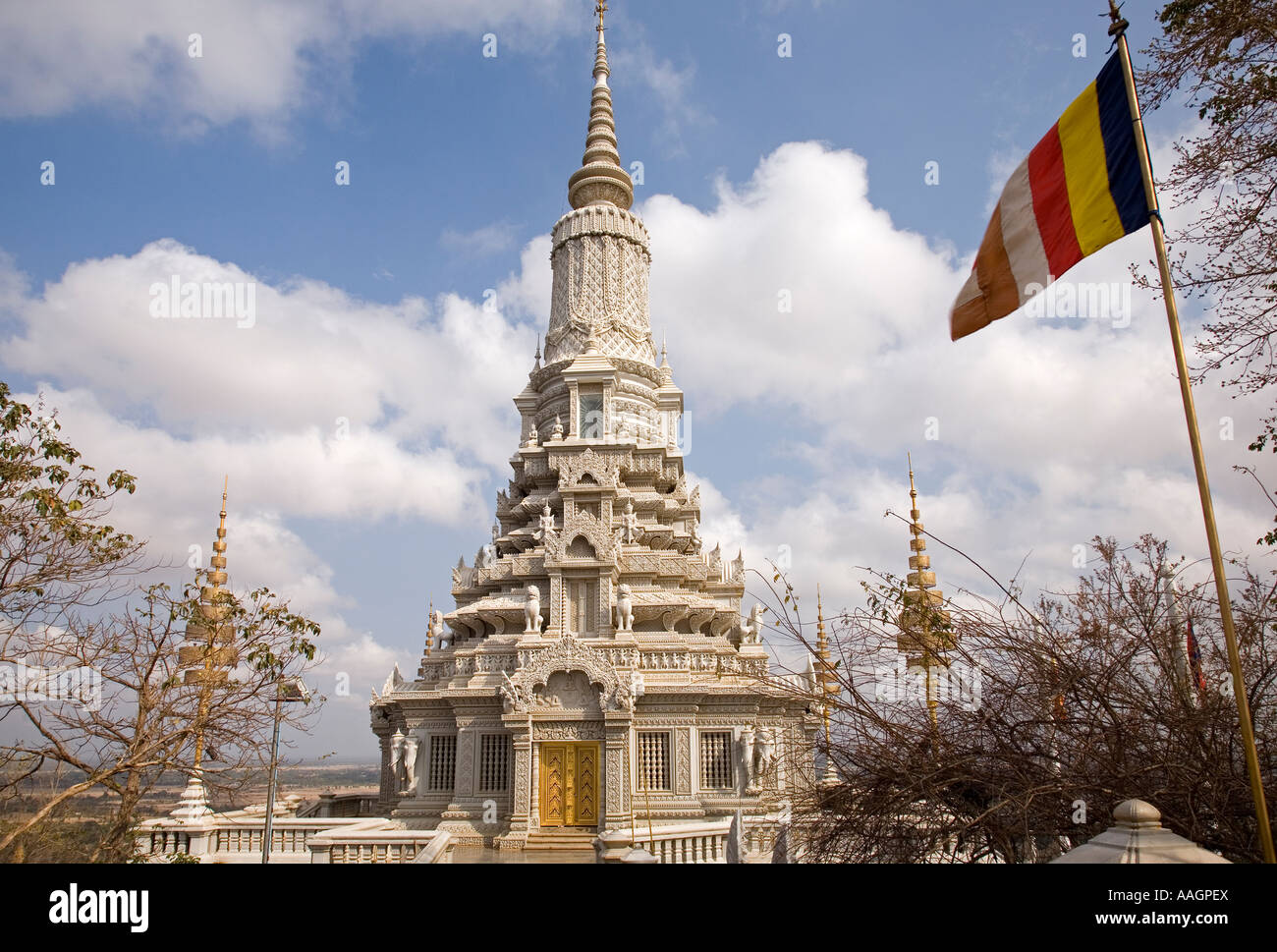 Oudong High Resolution Stock Photography and Images - Alamy