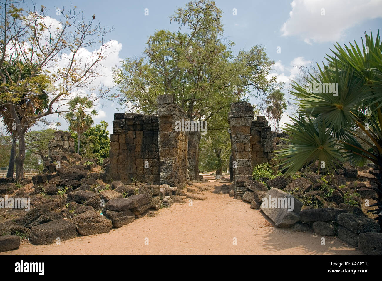 Entrance to Ta Prohm Tonle Bati Cambodia Stock Photo - Alamy