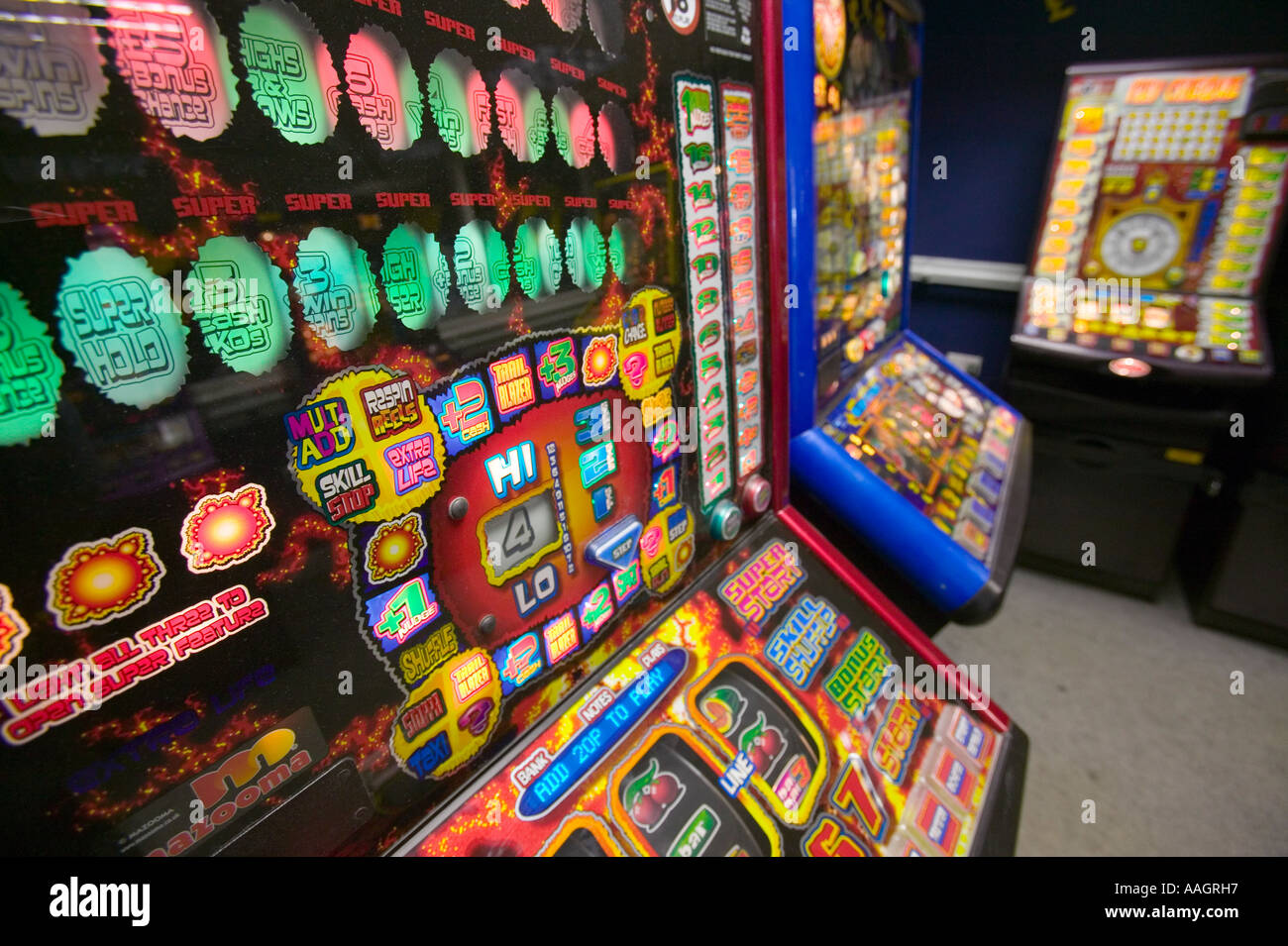 Fruit machine addict hi-res stock photography and images - Alamy