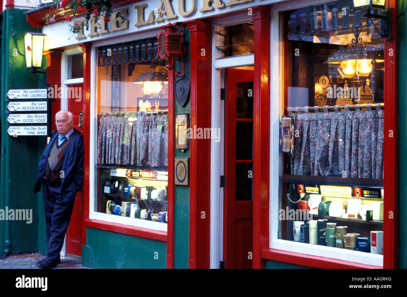 Killarney tourismus hi-res stock photography and images - Alamy