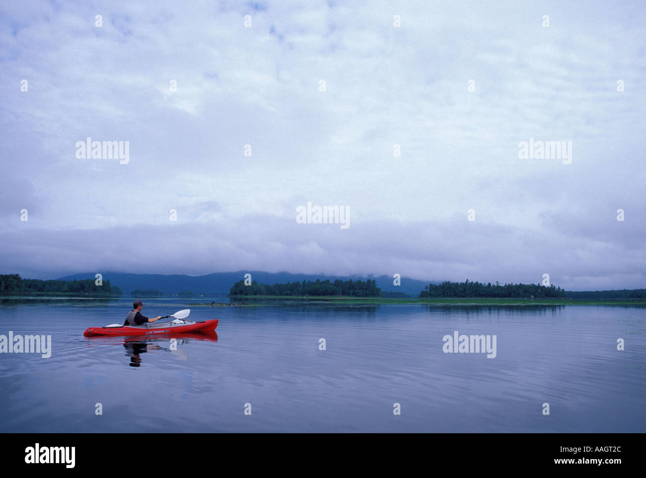 Moose pond loop hi-res stock photography and images - Alamy