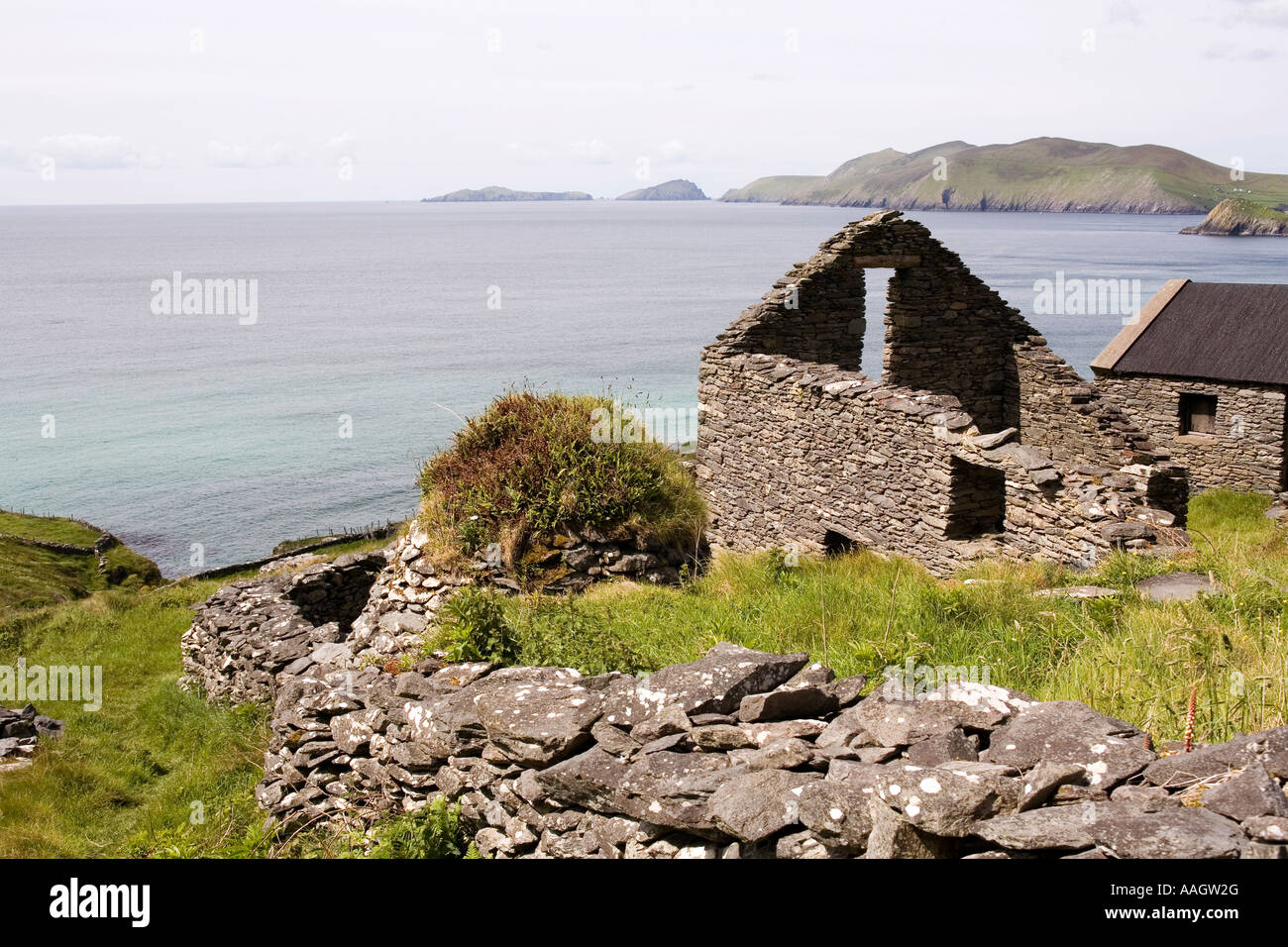 Beautiful view slea head hi-res stock photography and images - Alamy
