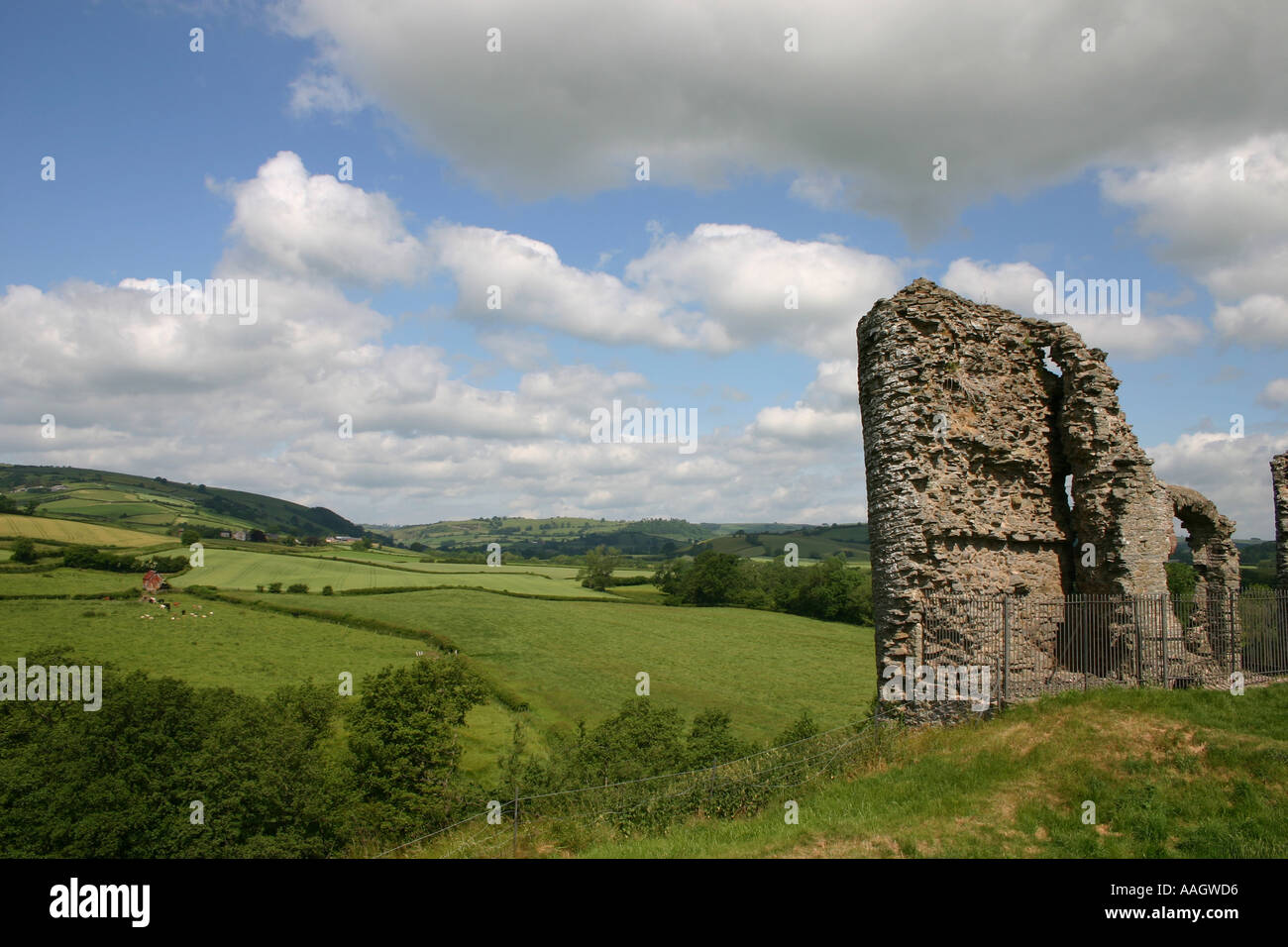 Clun Castle and Valley Shropshire Stock Photo - Alamy