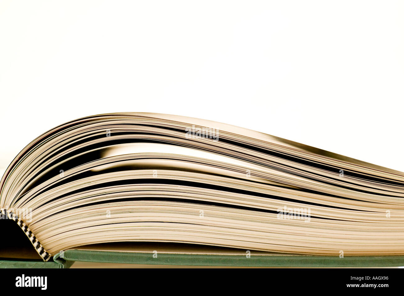 Book spine symbol hi-res stock photography and images - Alamy
