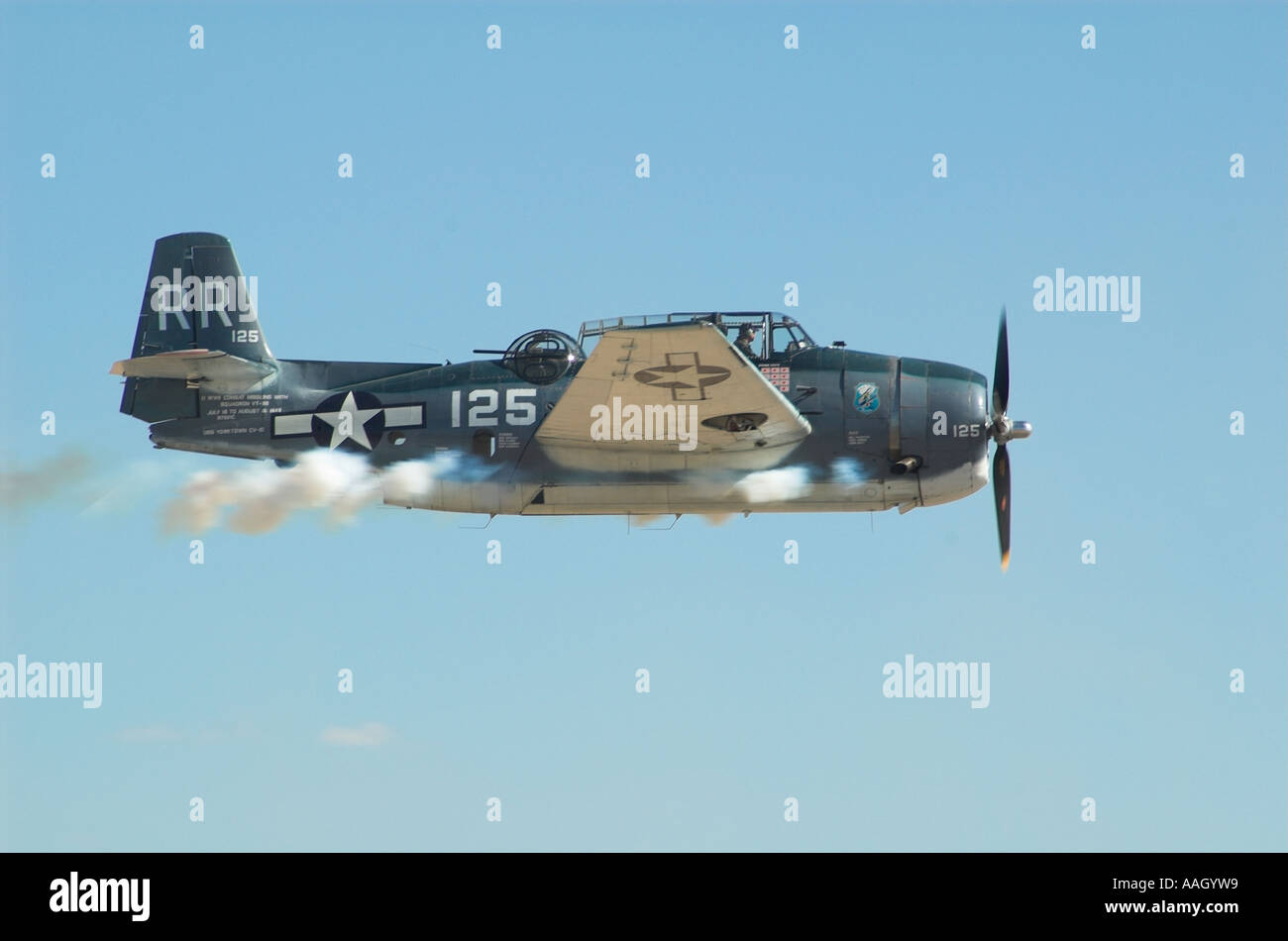 World war ii grumman avenger hi-res stock photography and images - Alamy