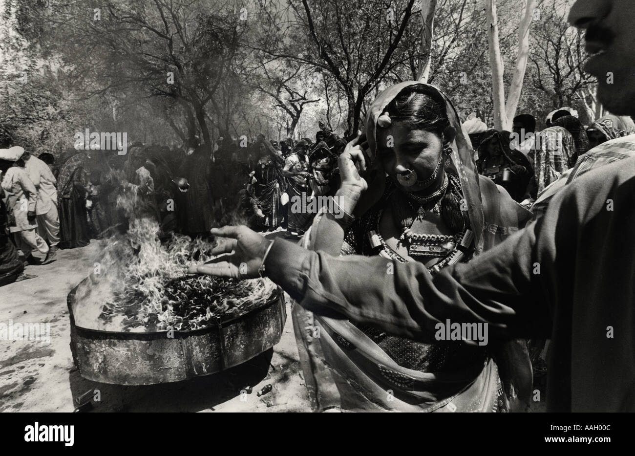 Havan fire hi-res stock photography and images - Alamy