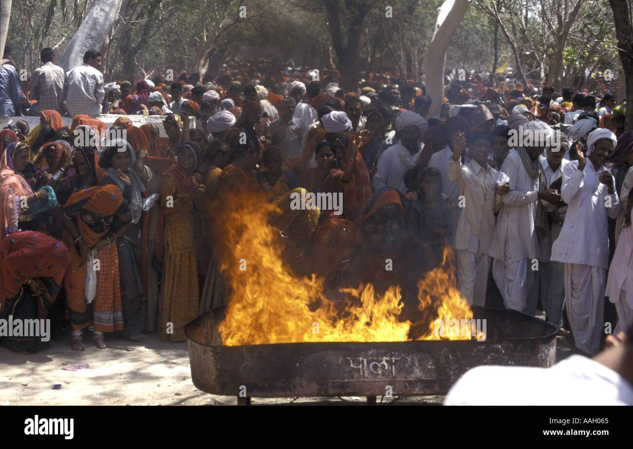 Bishnoi tribes hi-res stock photography and images - Alamy